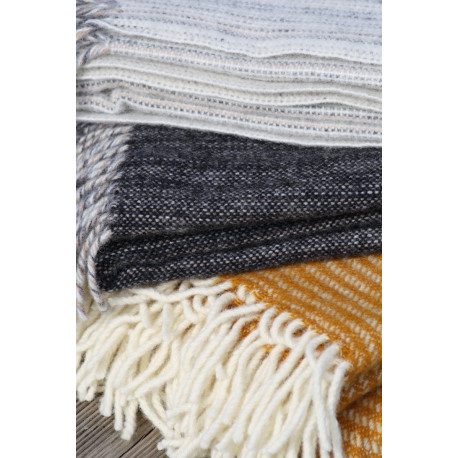 RALPH MUSTARD ECO LAMBS WOOL THROW KLIPPAN YLLEFABRIK Plaids Kitchen ...